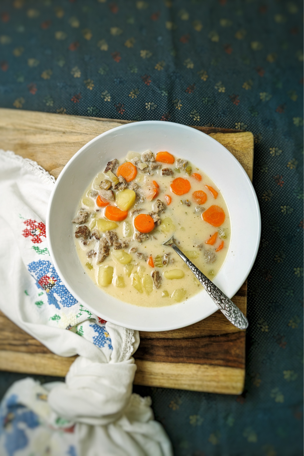 How To Make Creamy Breakfast Sausage Potato Soup - Dearcan Cottage